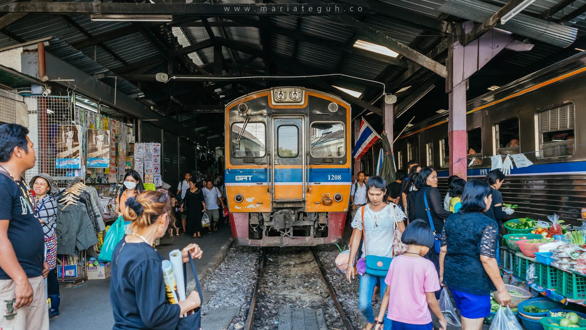 MAHACHAI, an escape next to Bangkok – Maria & Teguh Photostory